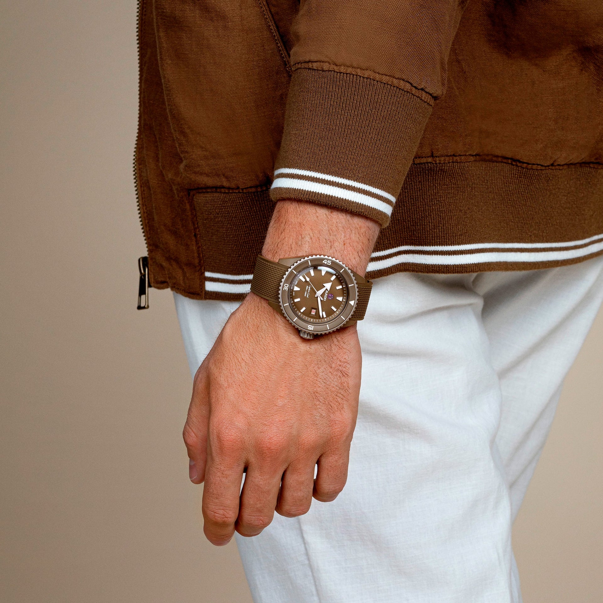 Captain Cook High-Tech Ceramic Diver – Swiss Gallery Iraq